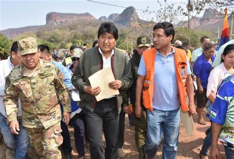 Bolivia Trabaja En Apagar Fuertes Incendios Que Dañaron Miles De