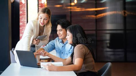 Business Young People Partner Woman And Businessman Present And Start