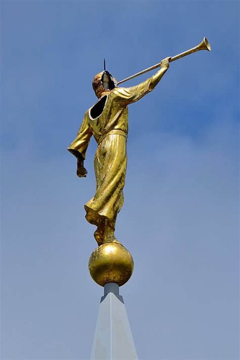 Moroni Statue On Bountiful Temple Face Blown Off Lightning Lds