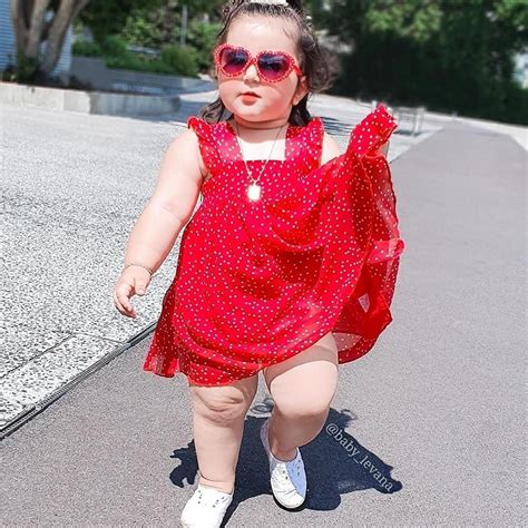 أحذية لانا 2