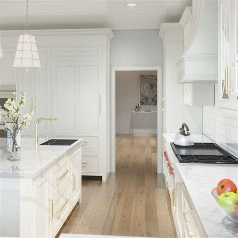 White Dove Oc 17 By Benjamin Moore