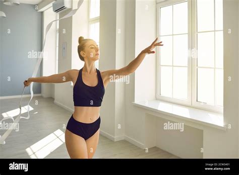 Gymnastics coach hi-res stock photography and images - Alamy