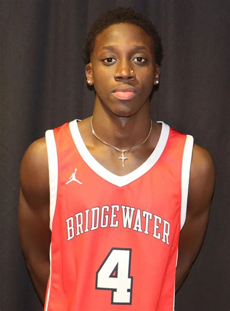 Framingham High Alum Dante Kikuba Named Rookie Of The Week For Mens Basketball Yahoo Sports