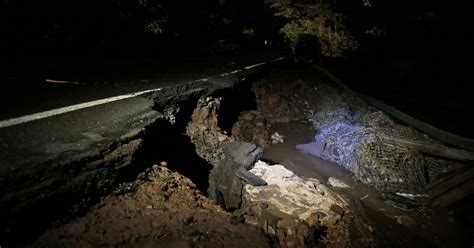 Pennsylvania Flooding Leaves 5 Dead 2 Missing After Cars Are Washed