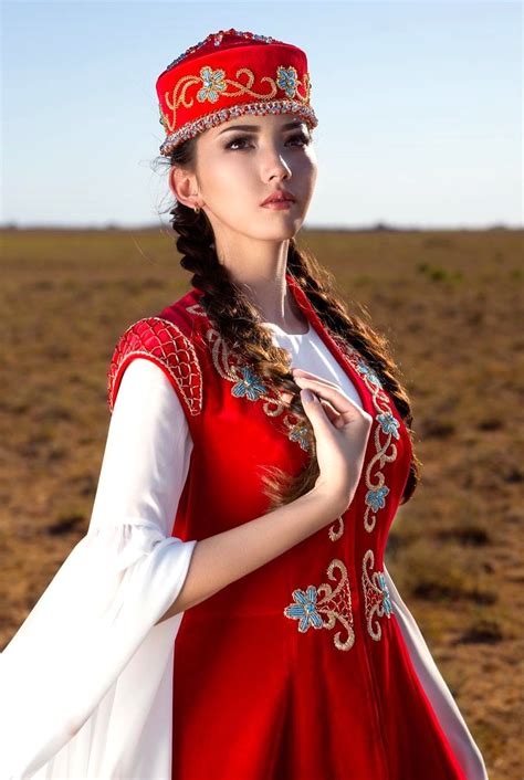 Kazakhstan Казахстан Vestiti Modelle