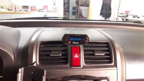 Handsfree Parrot Mki Ve Vozidle Honda Cr V Fatomas Cz
