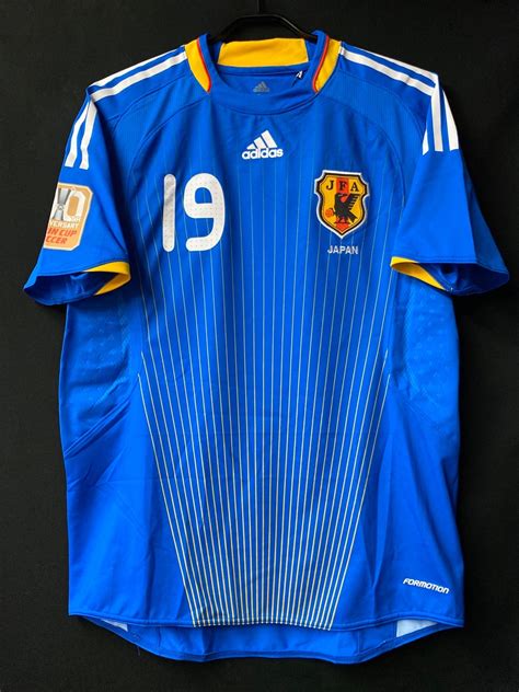 【店長魂の一枚】本田選手のa代表初ゴール！2009年キリンカップ30周年記念パッチ付 日本代表ユニフォーム！｜サッカーユニフォーム狂の唄