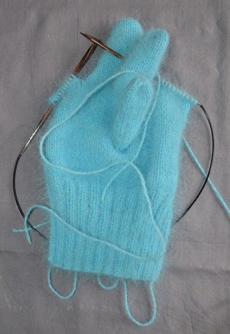 Comment tricoter des gants Des Tricots Très Mimie Knitting Knitted gloves Tricot crochet