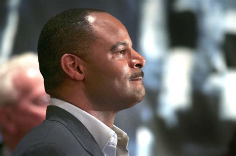 Seahawks Broadcaster And Former Husky Star Warren Moon Sued For Sexual