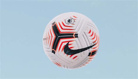 Ra Mắt Quả Bóng Nike Sử Dụng Tại Premier League Mùa 2021