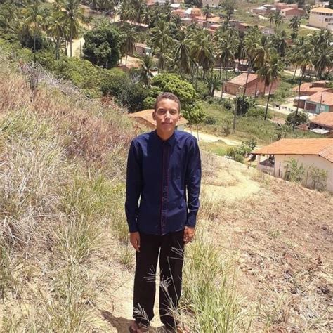 Cantor Thyago Silva Fotos 6 Fotos Letras Mus Br