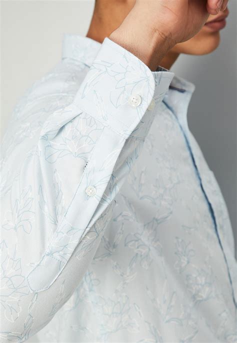 Buy Men Floral Printed Regular Fit Casual Shirt Online At Just Rs 999