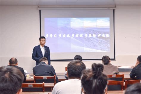 化材学院国家奖学金初评人选答辩 湖北工程学院学院化学与材料科学学院