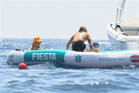 Heidi Klum With Leni Klum Soak On A Luxury Yacht In Capri 10 Gotceleb