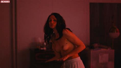 Tuppence Middleton Nude Pics Page 1
