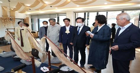 기획특집 권기창 안동시장 “바이오 헴프산업 육성 지역경제 용광로 달구겠다“ 위키트리