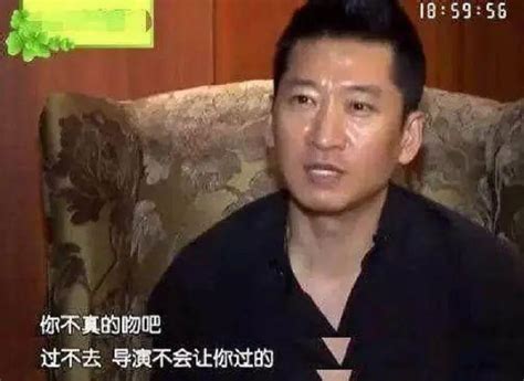 扯內衣帶、襲胸、手腳不老實，「性騷擾」竟然這麼光明正大了？ 資訊咖