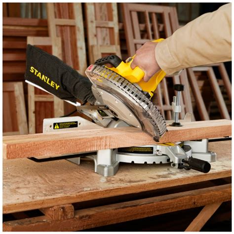 Serra De Esquadria 10 254mm 1650W Stanley SM16 B2 220V