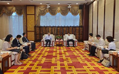 韩在爀总领事访问惠州与市长及韩国侨民团体面谈 상세보기 总领事馆动向大韩民国驻广州总领事馆