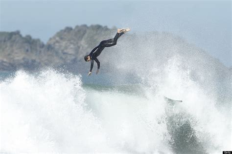 17 Photos Of The Most Gorgeous Surfing Fails Huffpost Sports