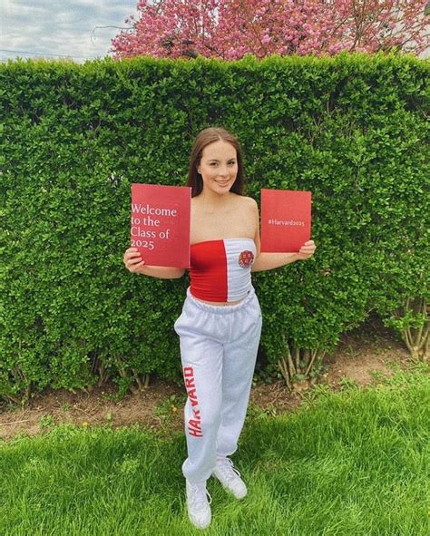 Harvard Class of 2025!!! ️ | University outfit, Harvard university ...