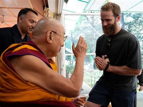 World Cup 2023 Whats Dalai Lama Telling Williamson Rediff Cricket
