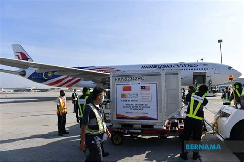 Malaysia Takes Delivery Of Sinovac Covid 19 Vaccine Klse Screener