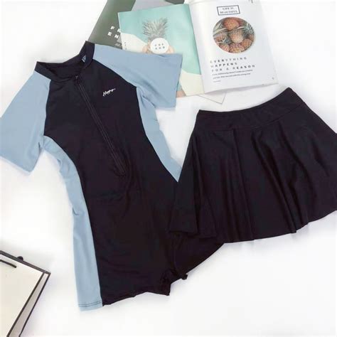 로이핏 레쉬가드 투피스 체형 커버 라글란 배색 집업 슬림핏 볼륨 착시 수영복 서핑룩 레져룩 스포티 캐주얼 워터파크 온수풀 온천 바다 계곡 휴양지룩