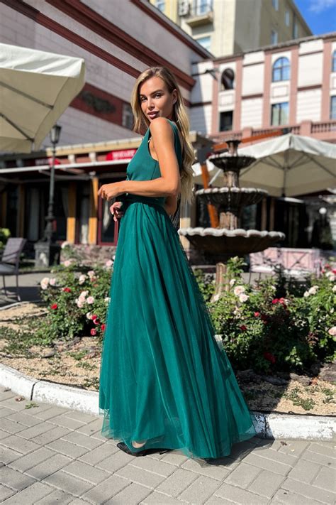 D Uga Sukienka Z Wyci Ciem Na Nodze Helen Butelkowa Ziele Odzie Damska Butik Online