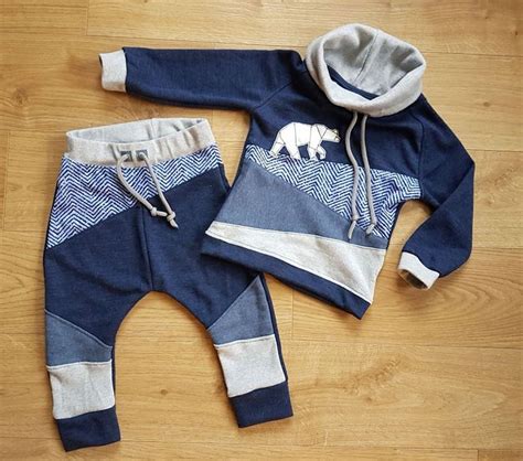 Pin by Mélanie COUT on COUTURE | Kids clothes boys, Kids outfits, Boy ...