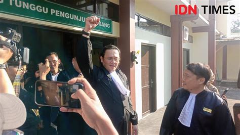 Eks Terpidana Vina Cirebon Saka Tatal Lakukan Sumpah Pocong