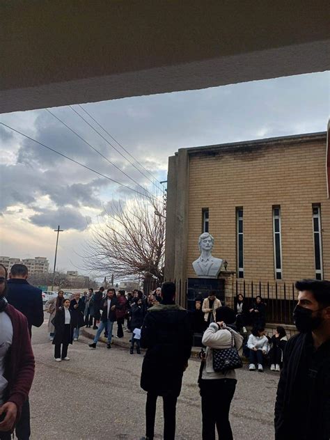 بەوێنە خۆپیشاندانی قوتابیانی زانکۆی سلێمانی دەستیپێکرد