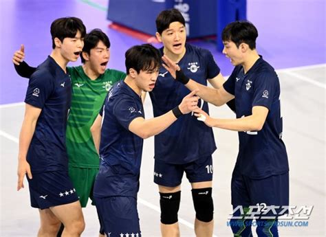포토 공격 성공 임동혁 불타오르네 네이트 스포츠