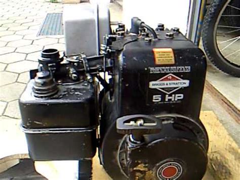 Briggs & Stratton 5 HP generator engine start up - YouTube