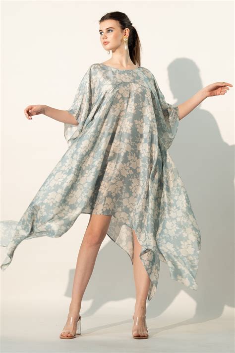 V Neck Handkerchief Hem Dress