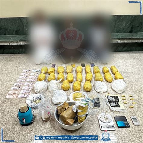 القبض على 3 أشخاص بحوزتهم كميات كبيرة من المخدرات الشبيبة آخر أخبار