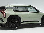 Video Kia S Mile Compact Electric Suv And It Could Costs Under