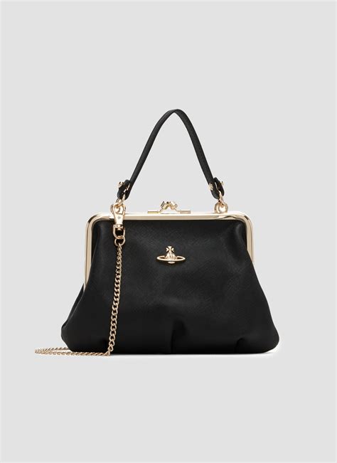 Granny Frame Purse Hitchhiker