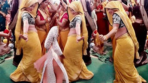 Nai Bahu Ka Dance Dehati Nachdance Ruchishastry Youtube