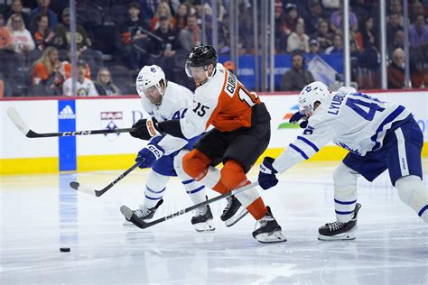 Matthews Scores His 55th Maple Leafs Get Three Goals In The 1st And
