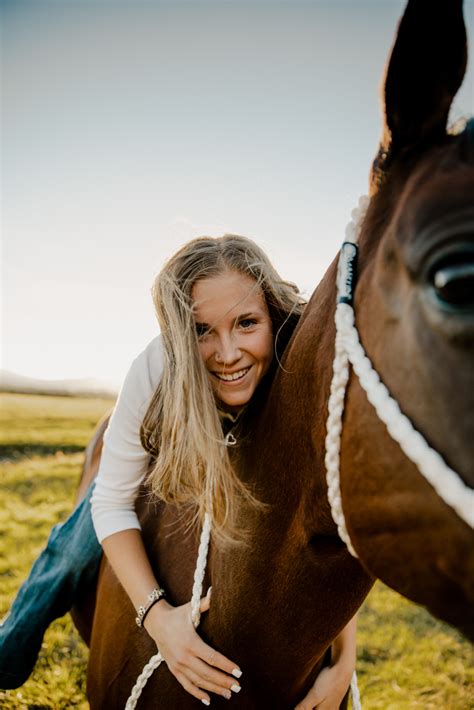 Senior Portrait Session Sisters Oregon