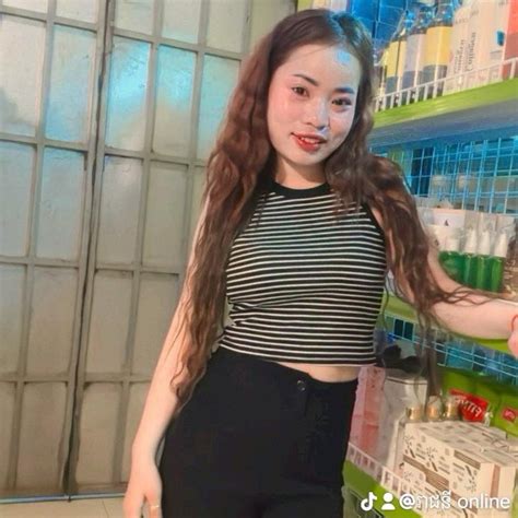 មើលខ្លួនឯងពីរមុនបានដឹងថាខ្លួនឯងលូវស្គម😘🥰 By អា ពីរ Facebook