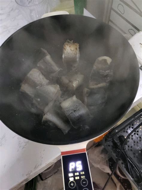 红烧明太鱼怎么做 红烧明太鱼的做法 豆果美食