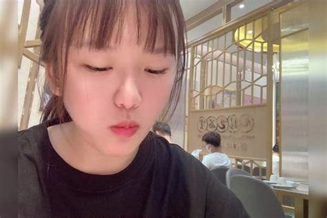 一起吃一个夜宵吧，哈哈