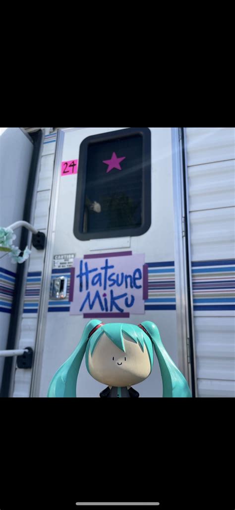 Miku In Her Coachella Trailer Preparing For The Big Performance 👀 R