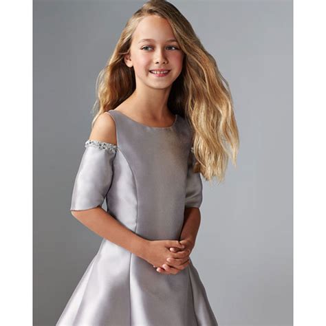 Best Flower Girl Dresses For Weddings