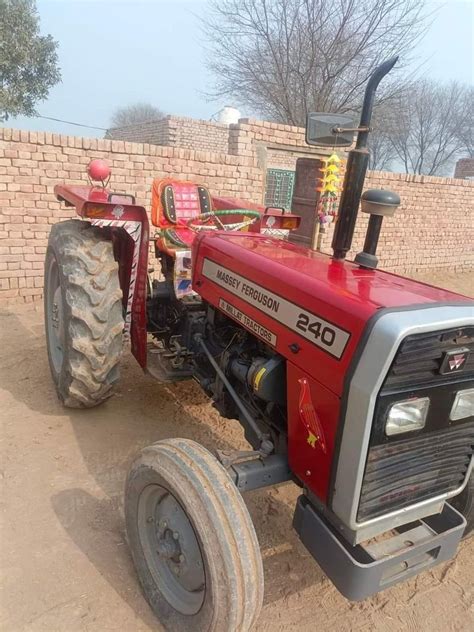 2020model Massey Ferguson 240 Tractor