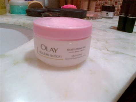 Bεauty Agεnda: Daily Moisturizer - Review