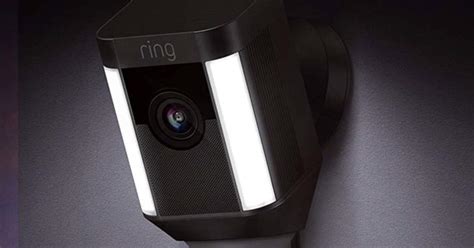 Amazon Ring Camera Hacked ऐमजॉन की कंपनी रिंग के स्मार्ट होम कैमरा के