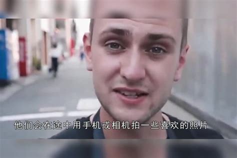 男子发现河里有个漩涡，好奇拿出手机拍摄，慢慢地发现了不对劲？漩涡手机男子